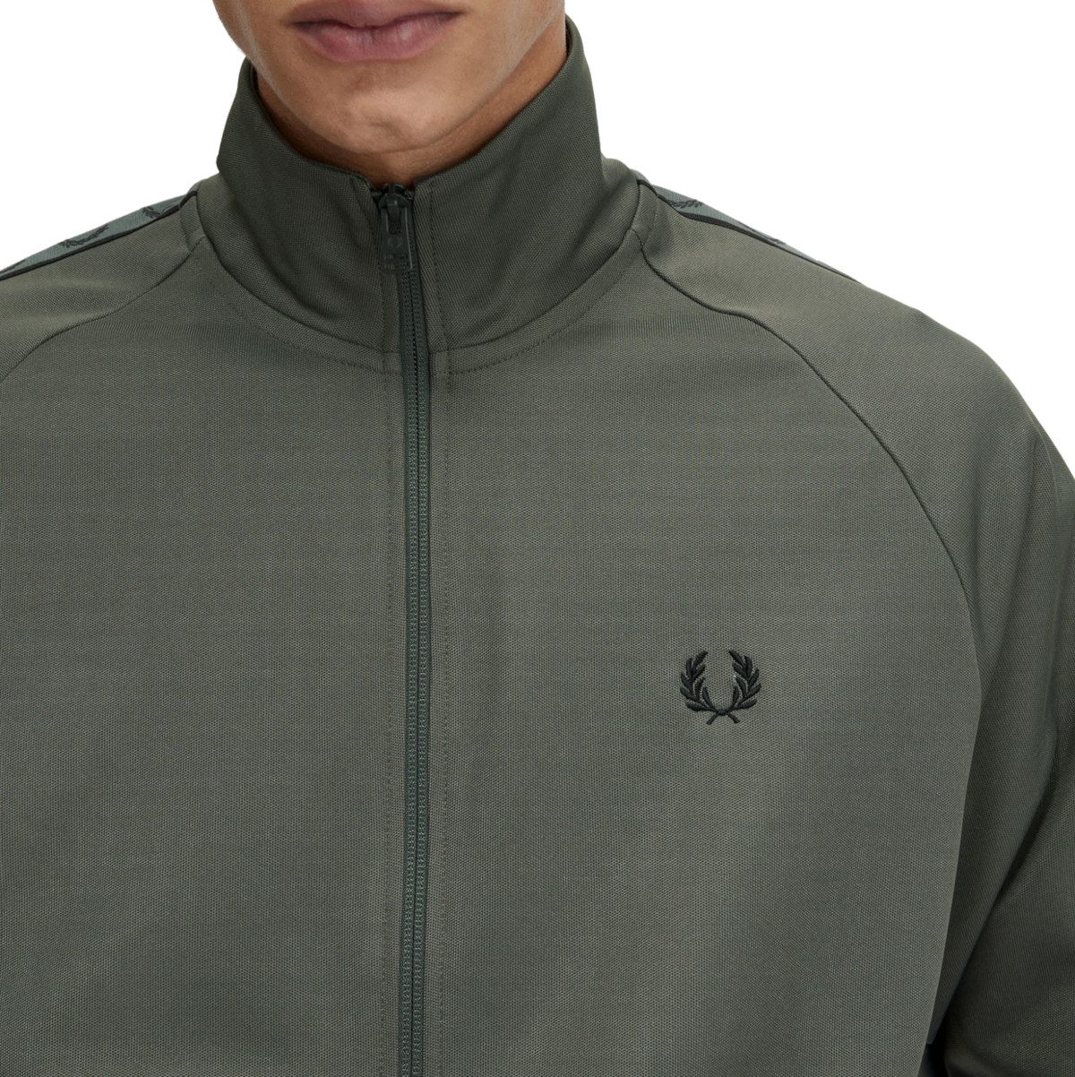 Fred Perry - Contrast Tape Trainingsjack - Groen/ Zwart | Sportus.nl